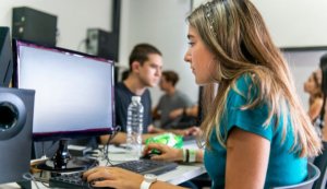 How to Use Computer Science in Games